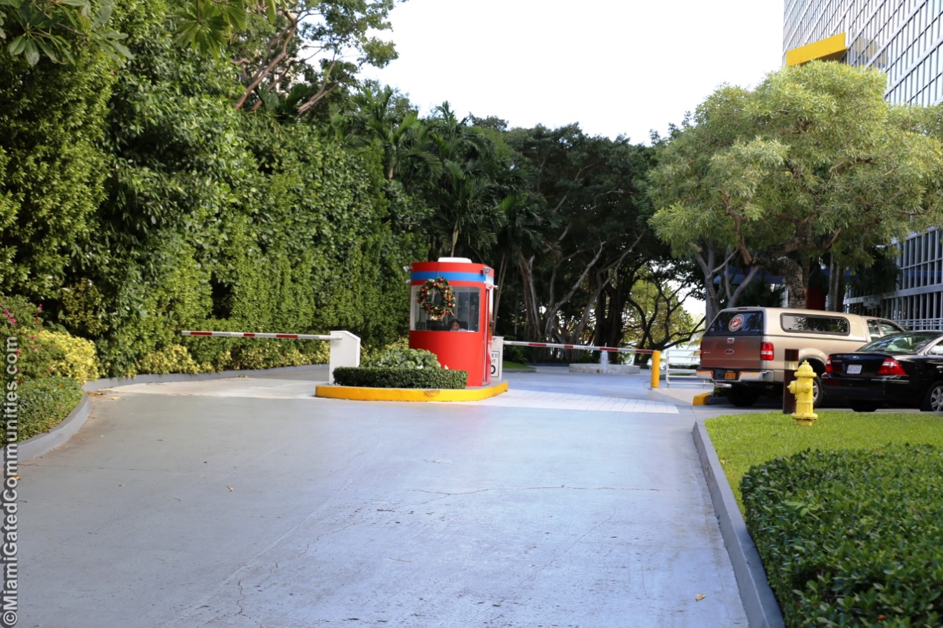 Miami Gated Communities - Miami Realtors, buying Coral Gables homes ...
