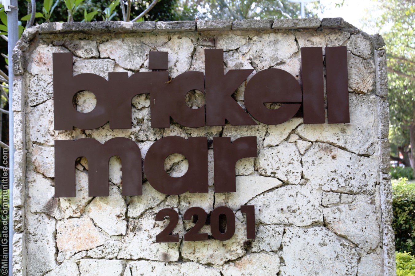 Miami Gated Communities - Miami Realtors, buying Coral Gables homes ...