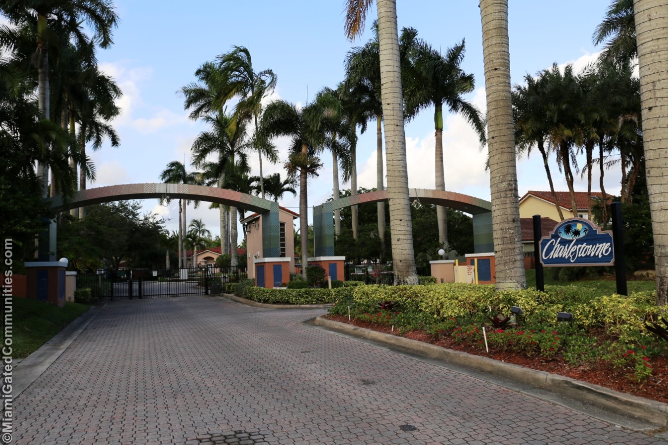 Miami Gated Communities - Miami Realtors, buying Coral Gables homes ...