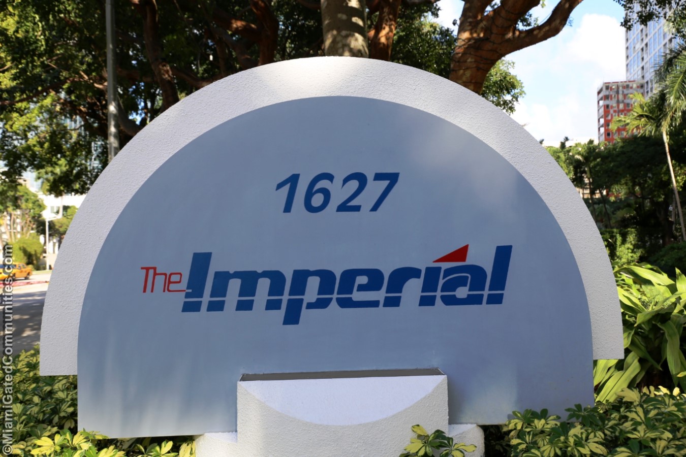 Miami Gated Communities - Miami Realtors, buying Coral Gables homes ...