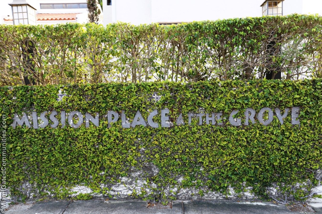 Miami Gated Communities - Miami Realtors, buying Coral Gables homes ...