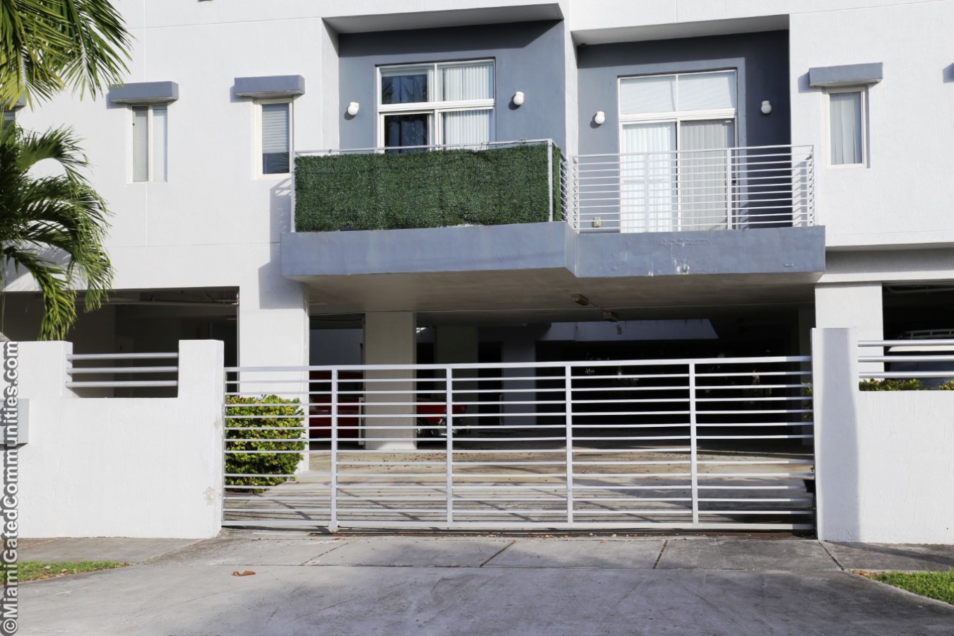 Miami Gated Communities - Miami Realtors, buying Coral Gables homes ...