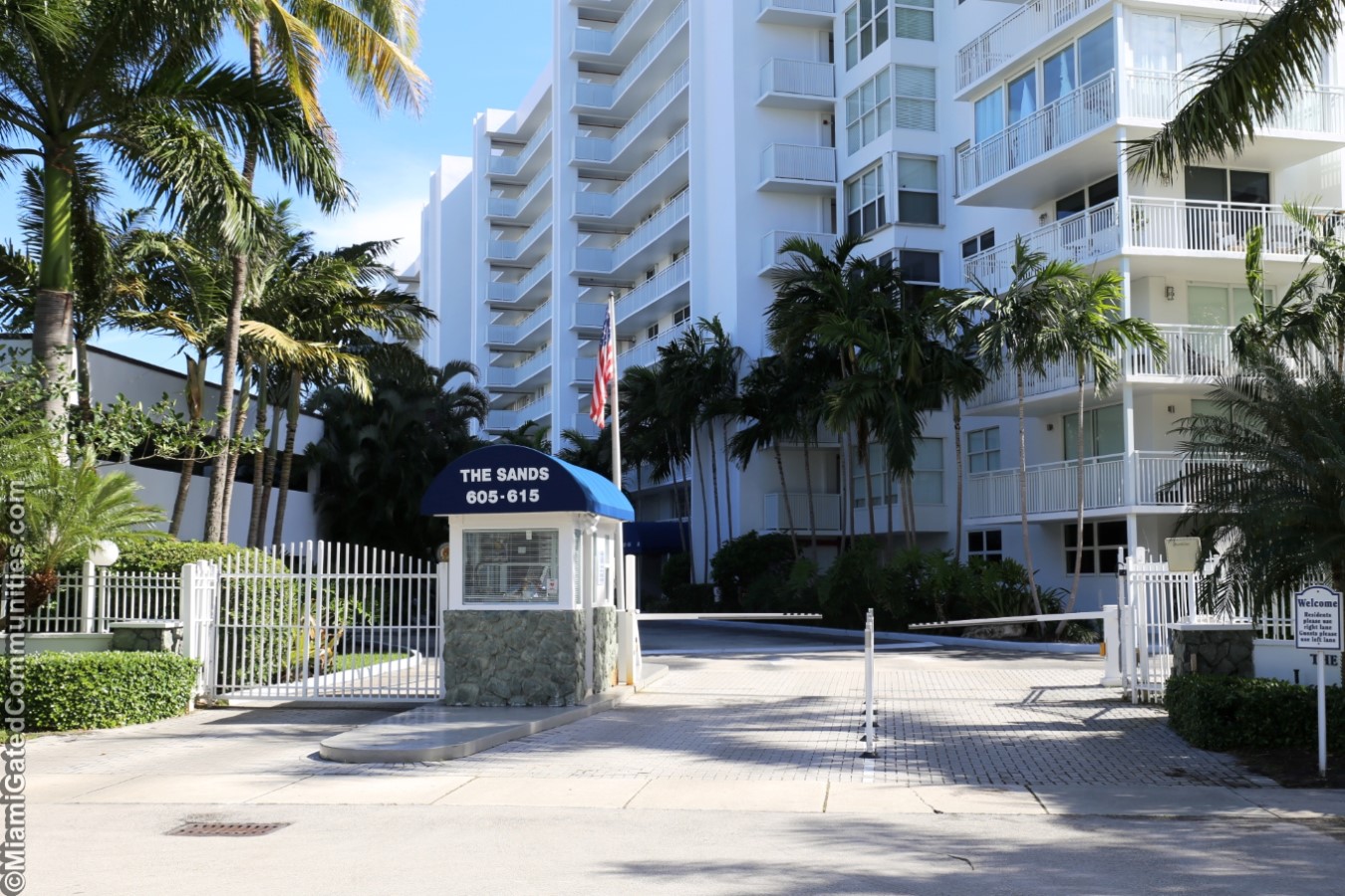 Miami Gated Communities - Miami Realtors, buying Coral Gables homes ...